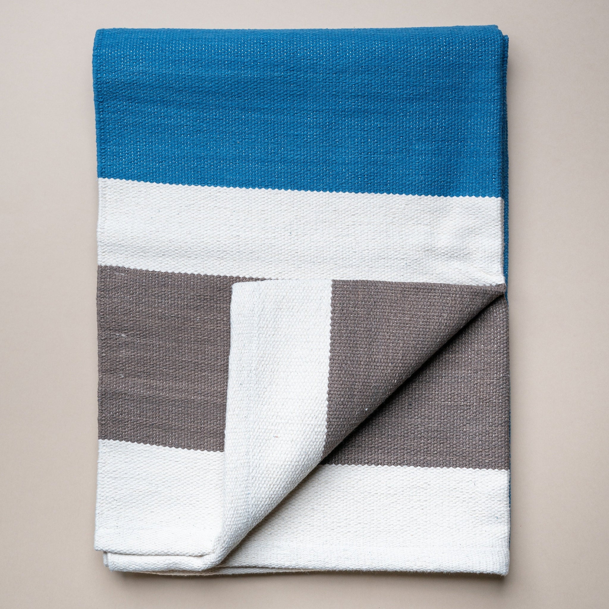 Leela Yoga Rugs: Organic Yoga Mats Uplift Your Yoga Practice – Leela ...